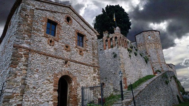 The 13 Most Haunted Houses in Italy - TheBiteTour.com