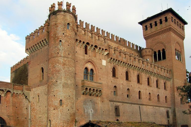 The 10 Most Beautiful Italian Historic Houses - TheBiteTour.com